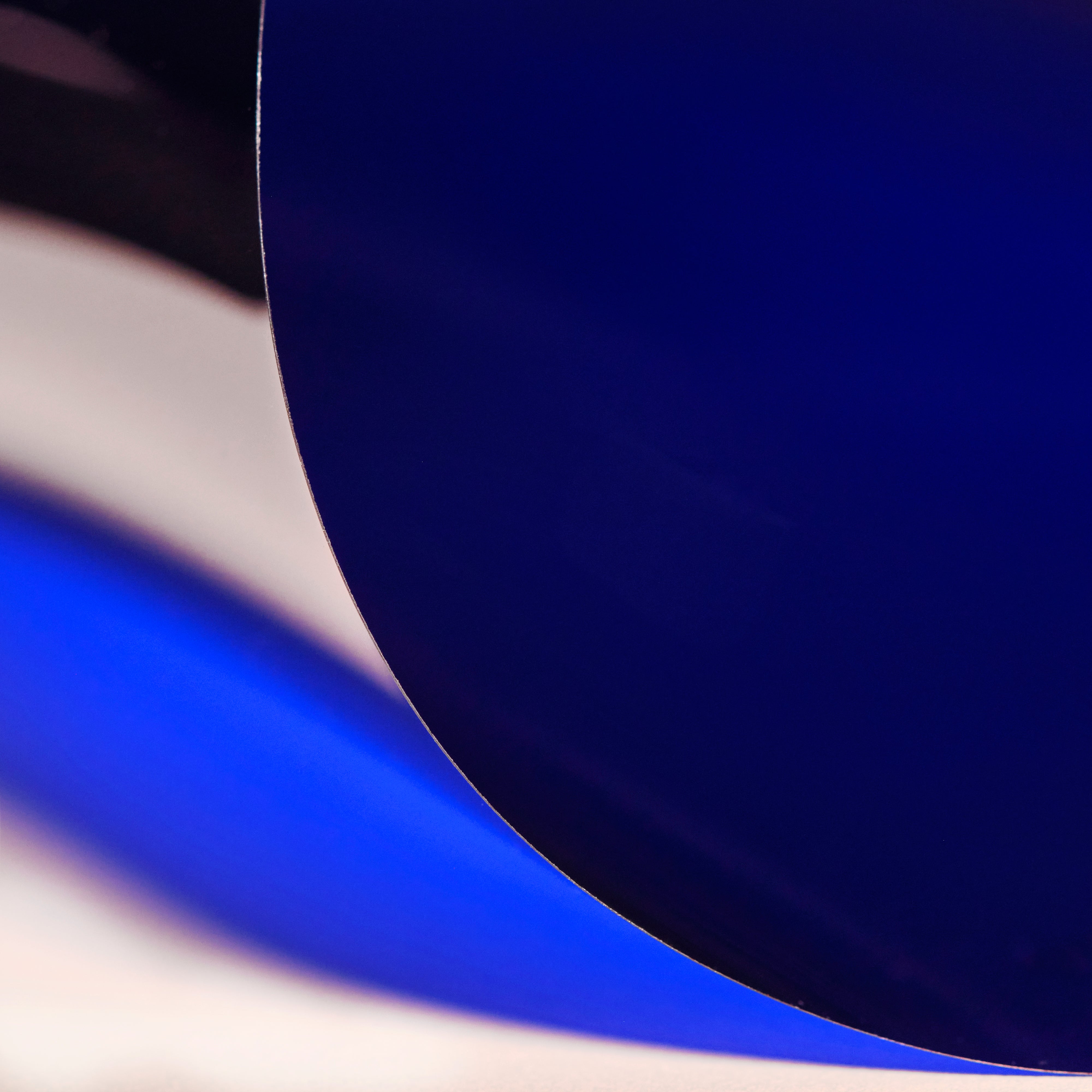 LEE 085 Deeper Blue Lighting Gel | LEE Direct UK